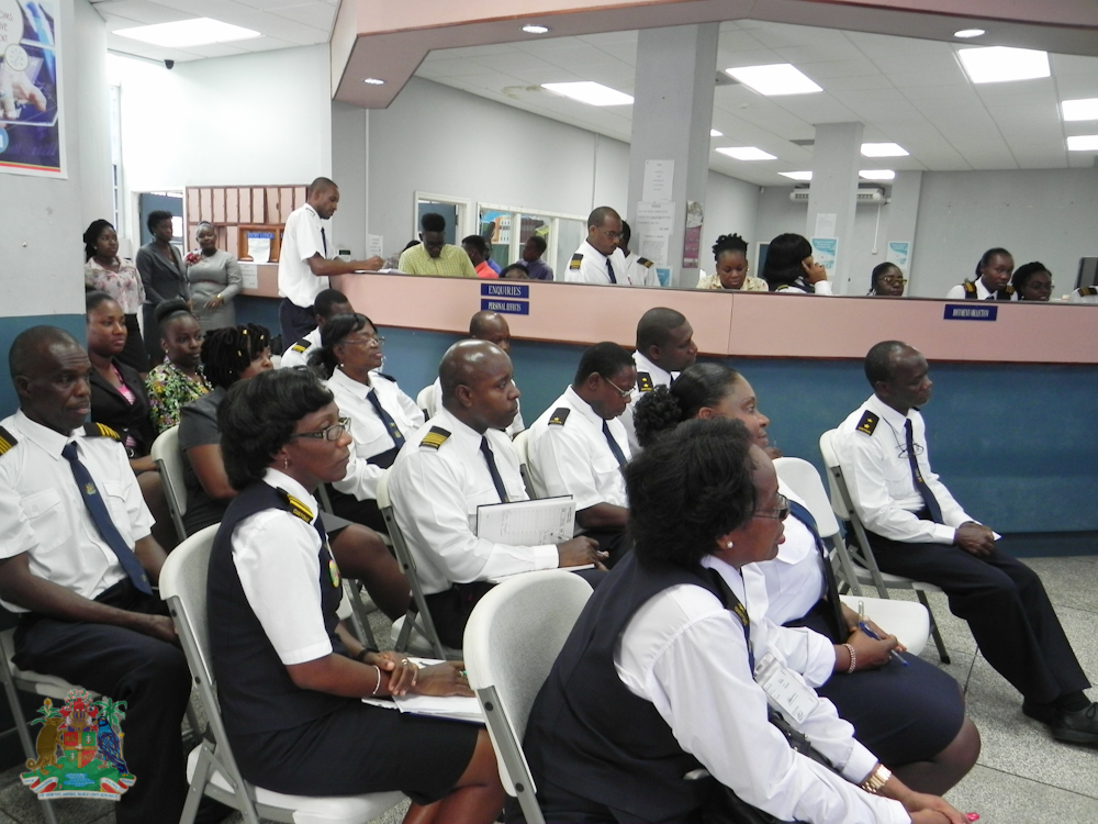 Prime Minister and Minister of Finance meets with the Customs and ...